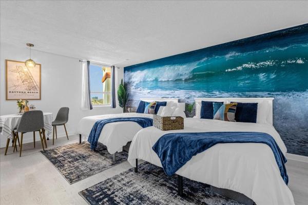 The Wave - Lux Beach Studio Pool Spa Pacman Sleeps 4 - Daytona Beach, FL