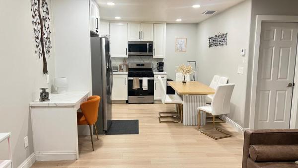 Modern El Cajon Retreat | Near Sdsu & Zoo - Santee, CA
