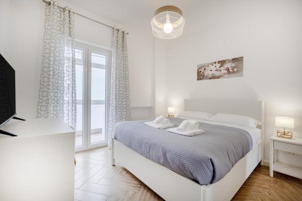 Lari - Appartamento Moderno In Centro - Bari