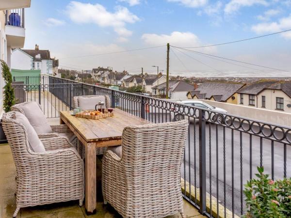 2 Bed In Bideford Oc-77590 - Appledore