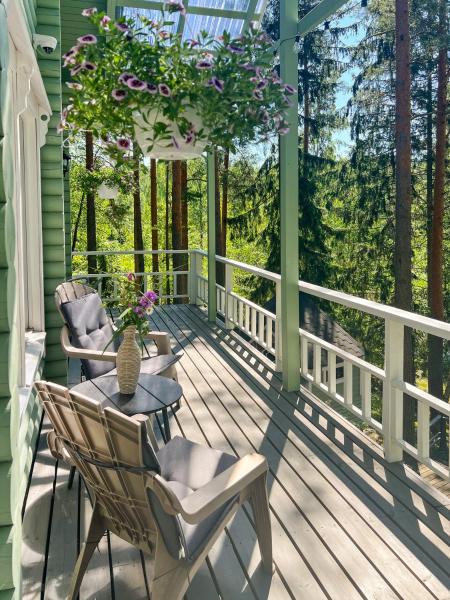 Villa Käpylä - Charming Lakeside Cabin With Sauna - Urjala