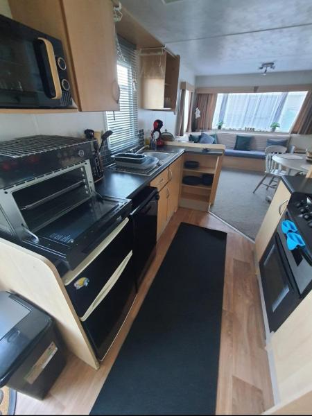 Buxton's Holiday Home - 'Park Holiday's' Complex - St Osyth - Clacton-on-sea - Mersea Island