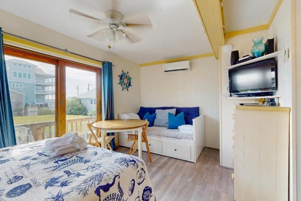 Haodc30 Romantic Hatteras Studio With Rooftop Ocean Views, Club Hatteras Access - Hatteras, NC