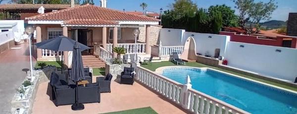 Villa Entre Terre Et Mer - Montserrat, Valencia