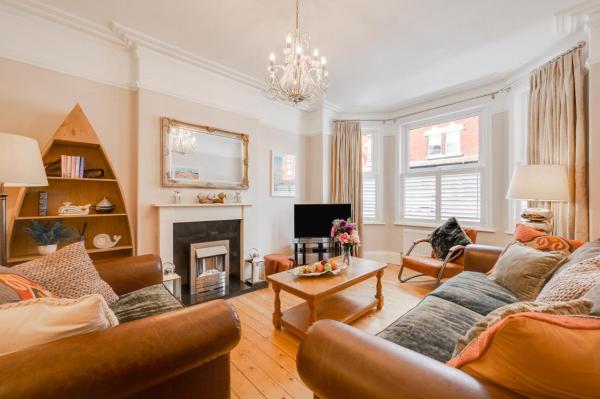4 Bed In Whitby Oc-w1030 - Whitby