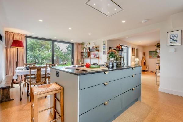 3 Bed In Milford On Sea Oc-f33344 - Lymington