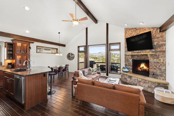 Luxury Mountain Retreat Hot Tub Sauna Views - Estes Park, CO