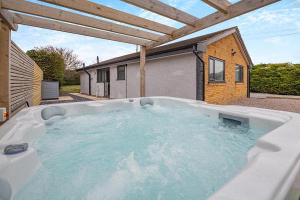 3 Bed In Rhyl Oc-p30593 - Prestatyn