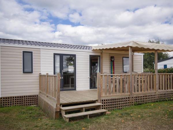 Mobil-home Avec Terrasse - 6 Pers. - Api-1-52-1969 - Plérin