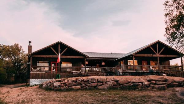 El Castell & El Castellito - 4 Cabins & 1 House - Estados Unidos