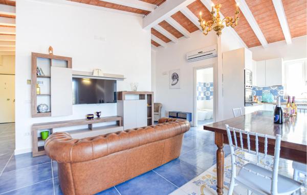 Gorgeous Apartment In Laureana Cilento With Swimming Pool - Agropoli