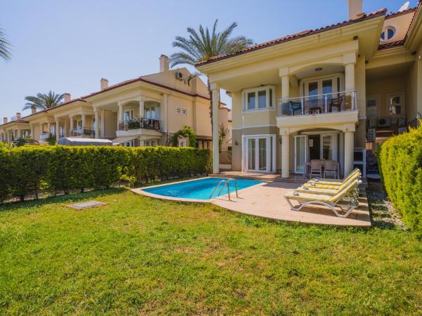 Fethiye De Denize Sıfır 8 Kişilik Villa - Çalış Beach