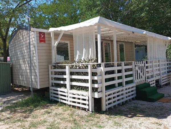 Mobil Home Camping Familial Bord Ardèche - Pont-Saint-Esprit