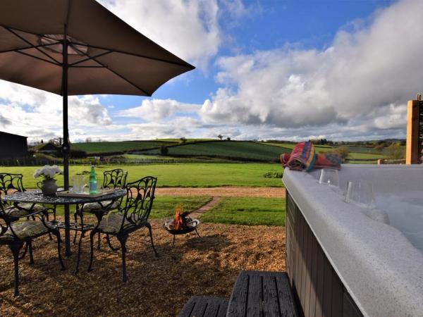 2 Bed In Crediton Oc-78468 - Bickleigh Castle