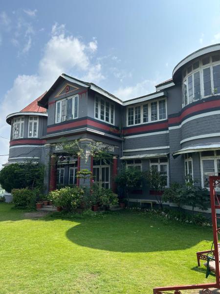 Solan Retreat - Solan