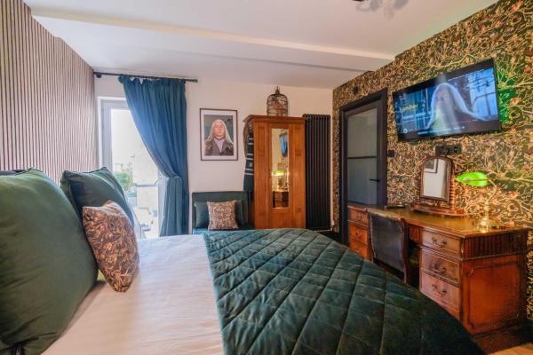 Ricky Road Guest House - Watford