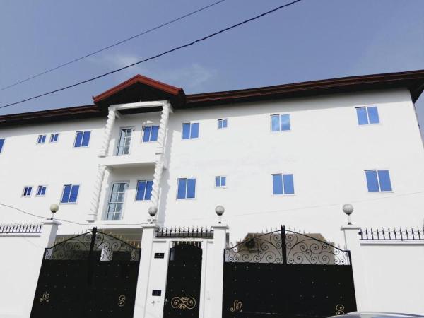 Mssquaregarden - Douala