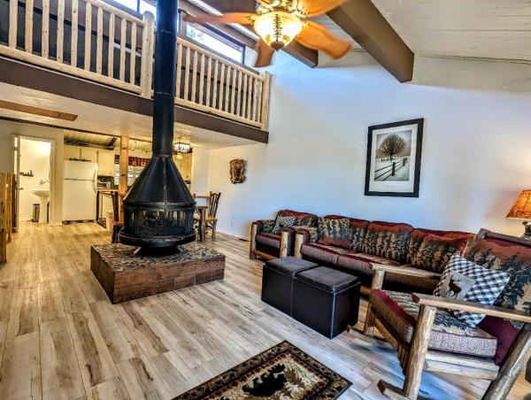 Snow Summit Townhouse Unit 05 With Ac - Big Bear Lake, CA