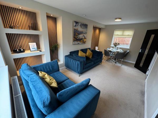 Modern House Near Livingston - Livingston
