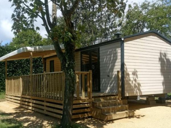 Mobil Home Familial Avec Terrasse - 4 Pers. - Api-1-52-1731 - Indre-et-Loire