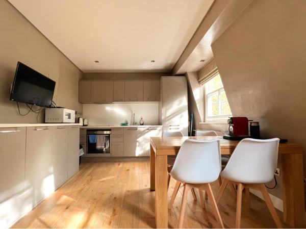 Cosy 2bed Penthouse On Sussex Gardens - Chelsea