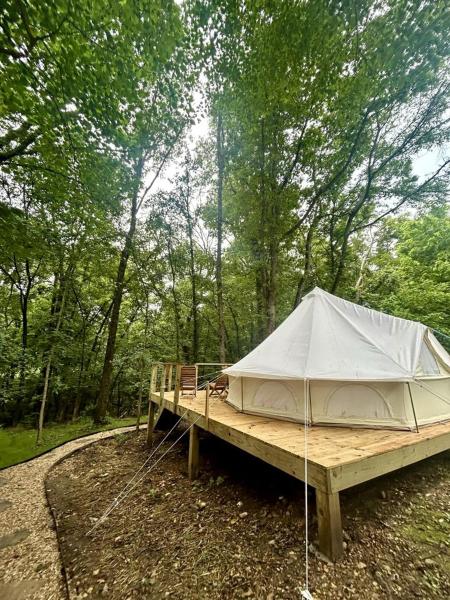 Enchanting Mountain Glamping Tents With Elevated Decks And Fire Pit Near Gentry, Ar - Siloam Springs, AR