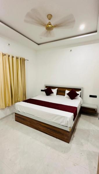 Man Mohak Palace - Khatoo