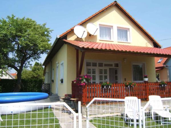 Holiday Homes In Balatonmariafuerdoe 19475 - Balatonmáriafürdő