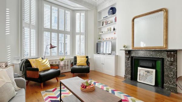 Elegant 1br West Kensington 4 Guests Family Tube - London