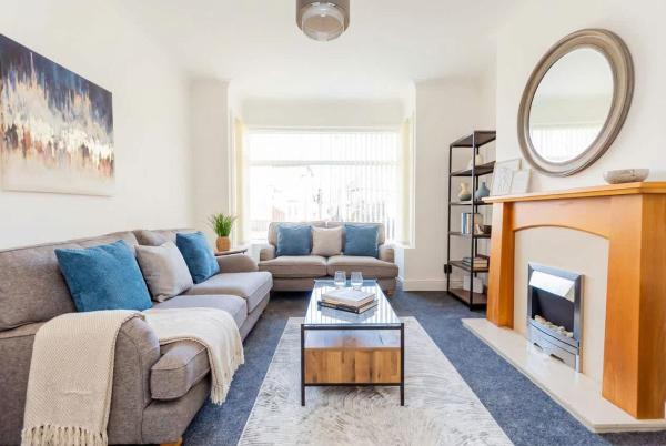 Spacious 3 Bedroom Home With Garden In Doncaster - Doncaster