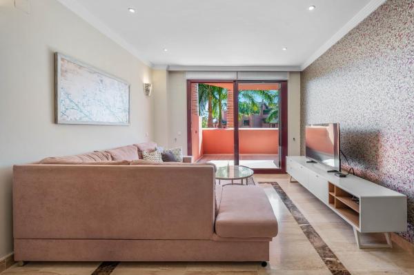 2b Luxury In Beach Area New Golden Mile - Benahavís