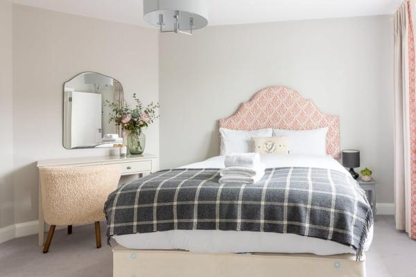 Guestready - Charming House In Blackrock - 던리어리