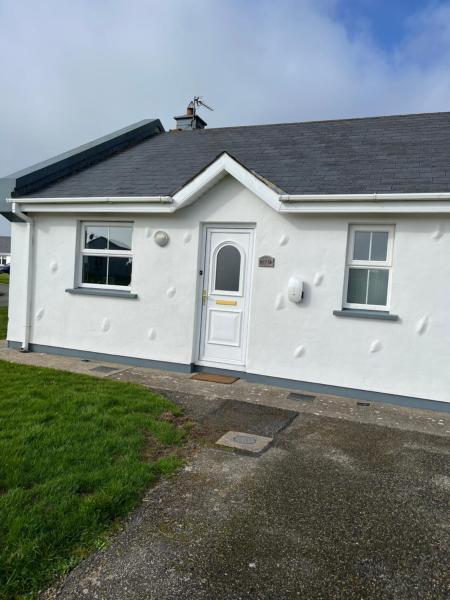 St Helen's Village Holiday Home - Wexford