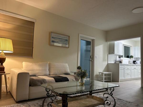 Spring Village By The Canal Loft - Aéroport international de Miami (MIA)
