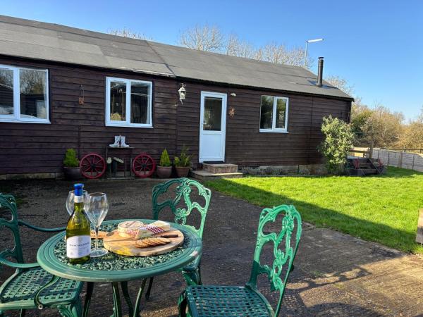 B's Lodge At Church Elms Farm - Kent