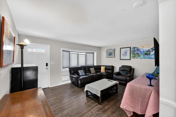 Cozy Capital Retreat Suburban Serenity - Washington, DC