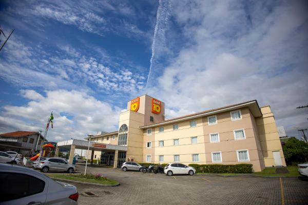 Hotel 10 Itajai/navegantes - Navegantes