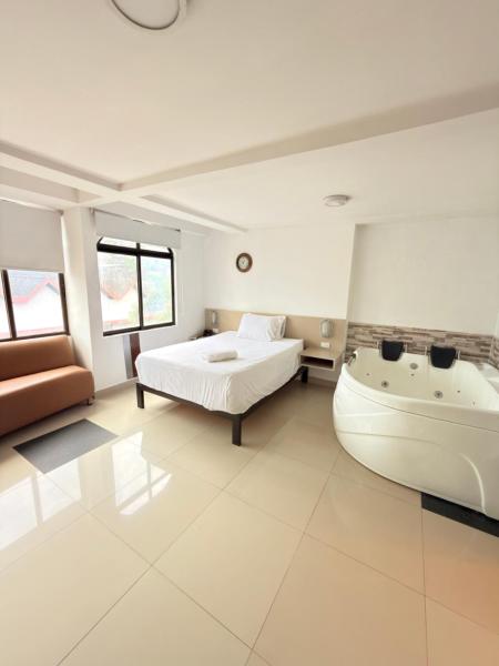 Hotel California Blue Manizales - Manizales