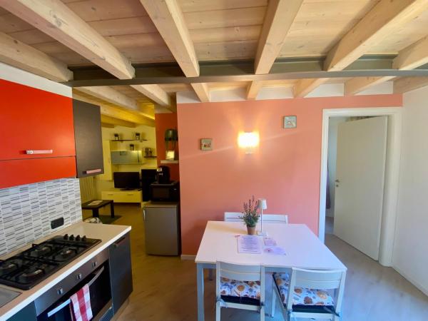 Casa Vacanze La Romantica - Italy