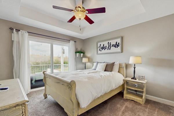 Lakefront Stay Sleeps 4 Decks Pool Golf Clubhouse - Norris Lake, TN