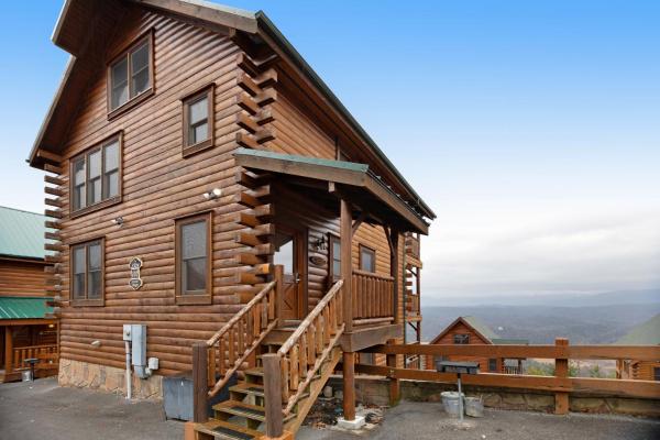 Cozy Cabin W Breathtaking Mtn View For 10 Hot Tub - Sevierville, TN