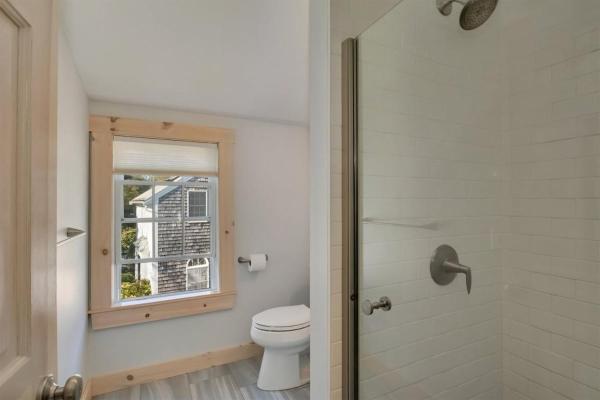 Orleans Resort Style Living With Pool And Hot Tub - Cape Cod, MA