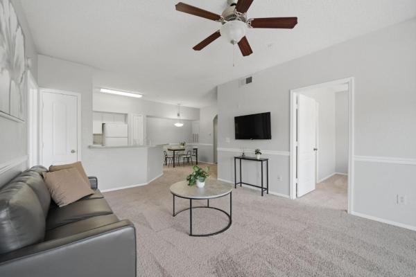 2br With Resort-style Amenities - Lake Mary