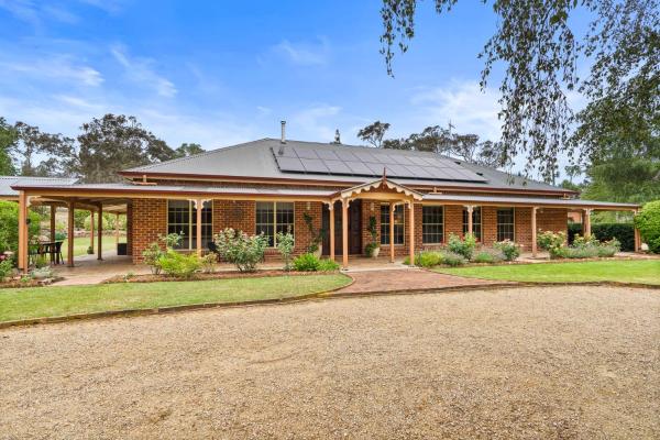 6 Minutes From Bathurst Cbd - The Estait Homestead - Laffing Waters Retreat - Bathurst