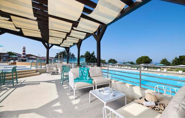 Beach Front Stacaravan In Umag With Wifi - Umag