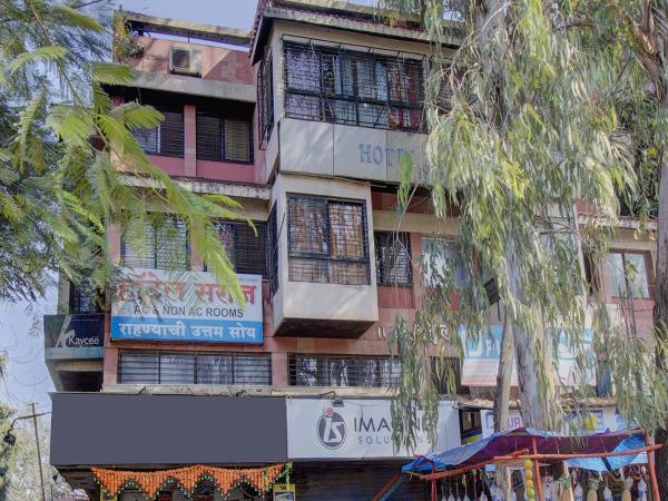 Hotel O By Oyo Saroj - Nasik