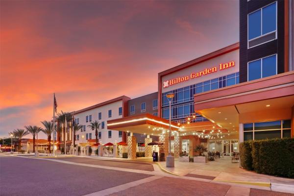 Hilton Garden Inn Chandler Downtown - Chandler, AZ
