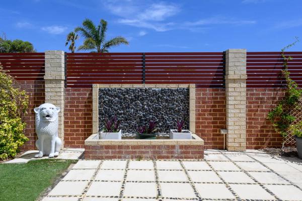 24 Sorrento Seabreeze 5br Family Seaside Home - Joondalup