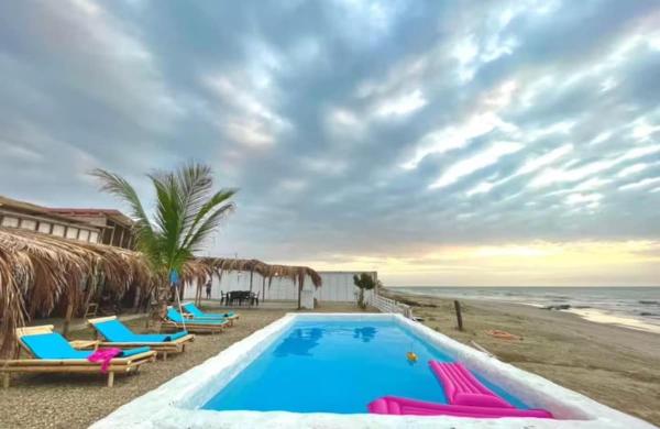 Casa Playa En Huacura - Tumbes