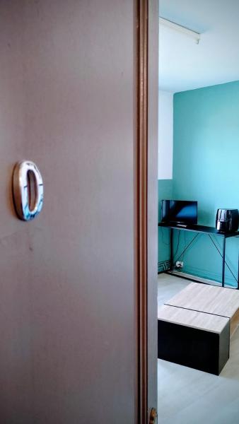 Chambre Solitaire Bollaert Wifi Parking 2pers - Lens, France